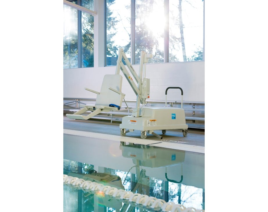 PAL2 Lift with Arm Rests - Halogen Supply Company