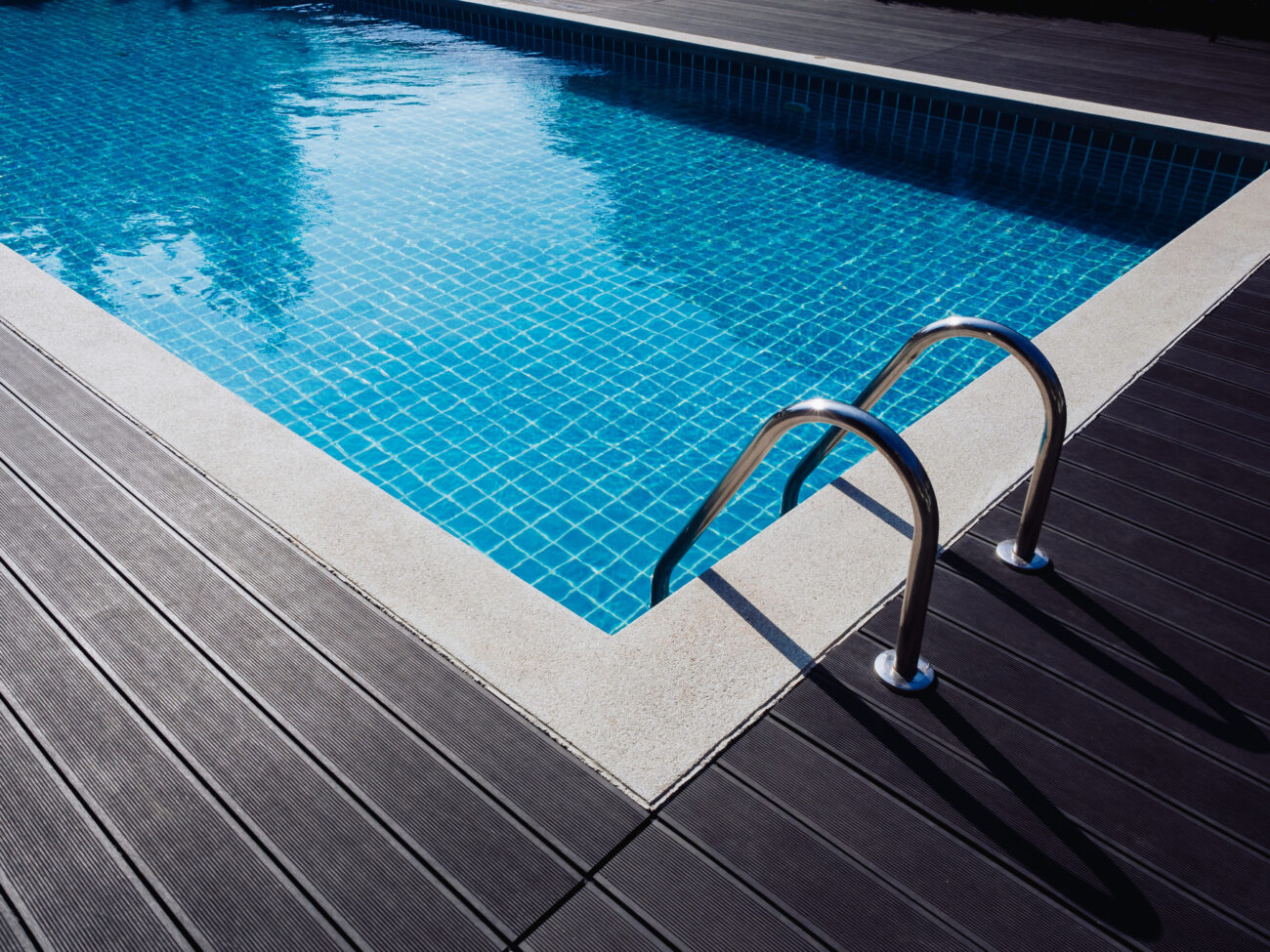 Swimming Pool Design for Your Home: A Guide | Halogen Supply