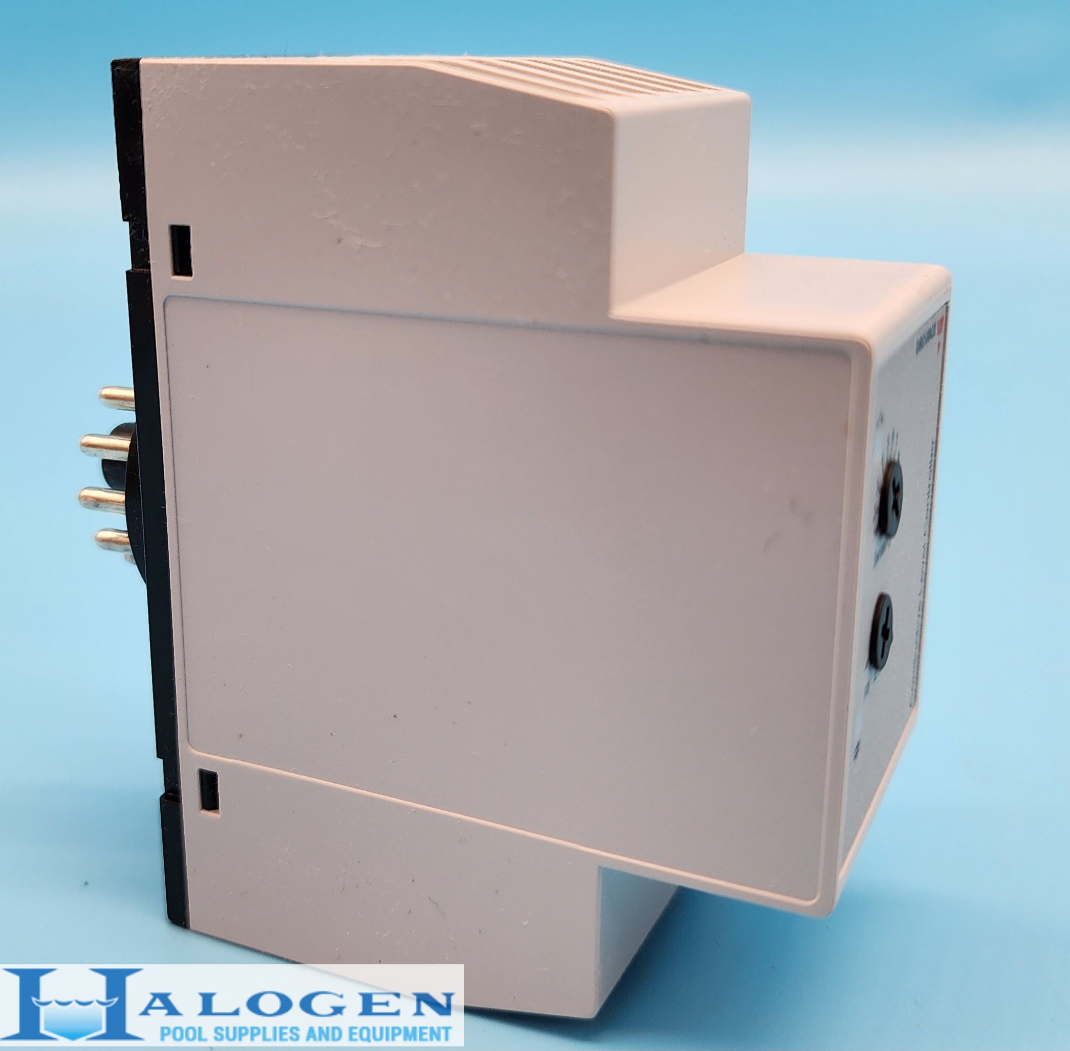 Carlo Gavazzi Level Controller 115 volt, 11-pin | Halogen Supply Company